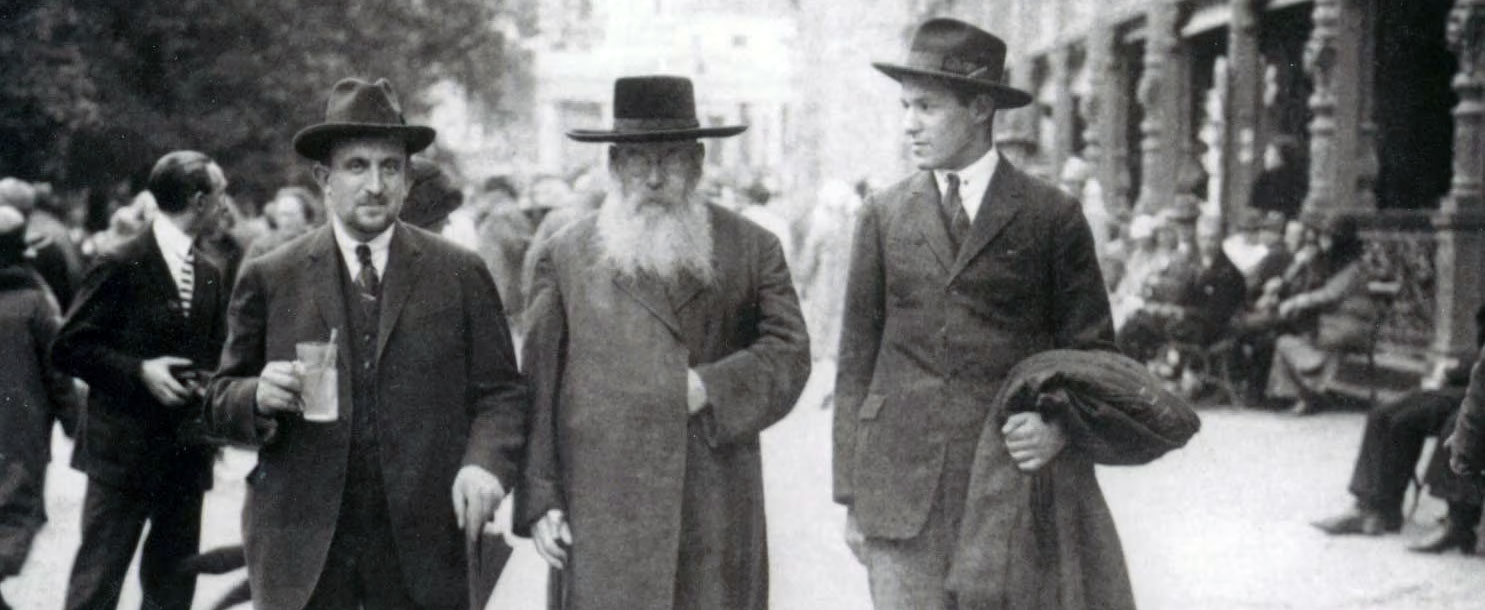 Rabbinical Leadership and the Holocaust